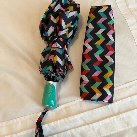 Accessories | Shedrain Shedrain Auto Open 42in Compact Umbrella Zigz ...